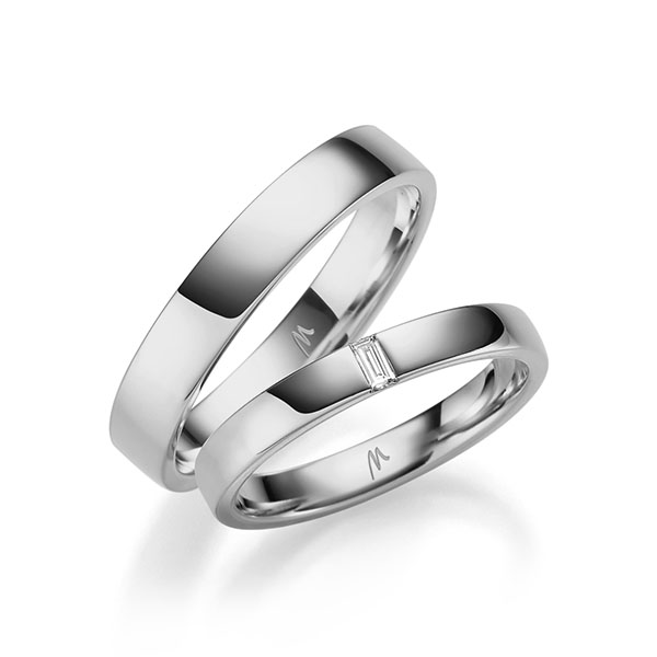 Paar klassische Trauringe/Eheringe in Platin 600 mit zus. 0,05 ct ...